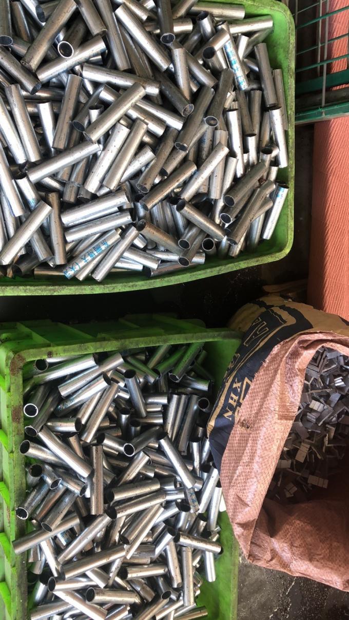 10mm Thick Deep Drawing Stamping Metal Spring Clips Quick Release